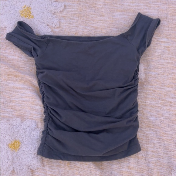 Hollister | Tops | Cute Tight Fitting Top | Poshmark
